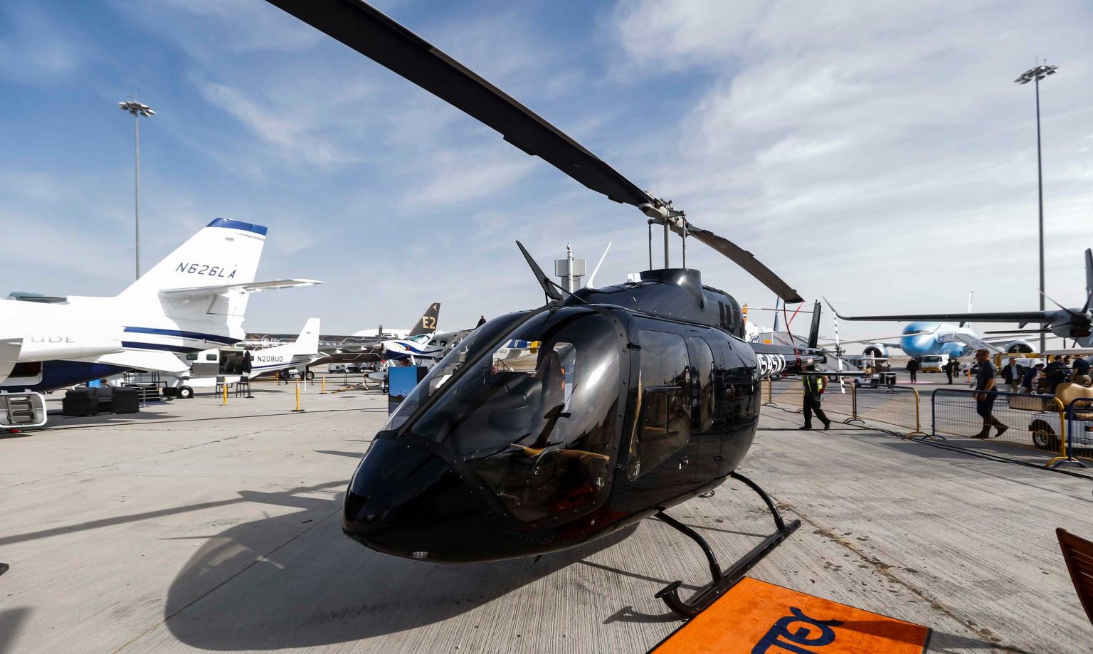 Horizon becomes biggest Bell 505 helicopter operator - Pilot Career ...
